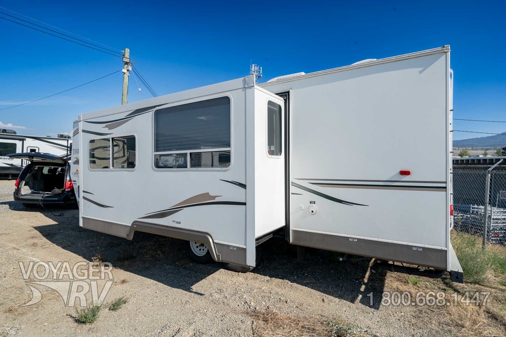 For Sale: Used 2008 Komfort Trailblazer 263 Travel Trailers | Voyager ...