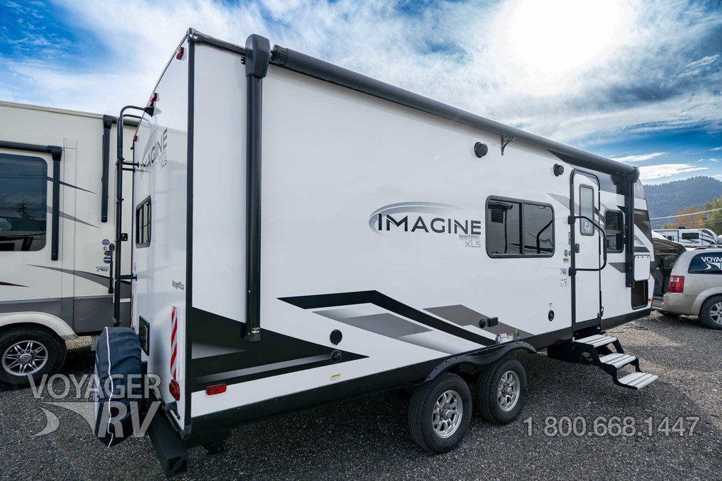 For Sale: Used 2022 Grand Design Imagine XLS 22MLE Travel Trailers ...