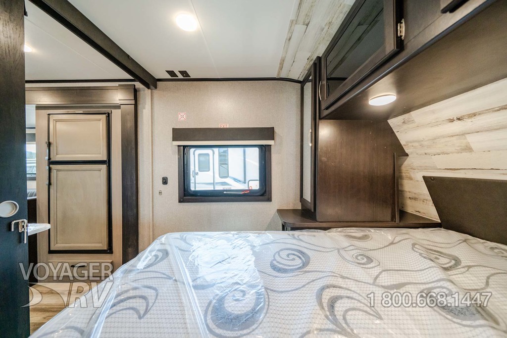 For Sale: Used 2021 Jayco Jay Feather 24BH Travel Trailers | Voyager RV ...