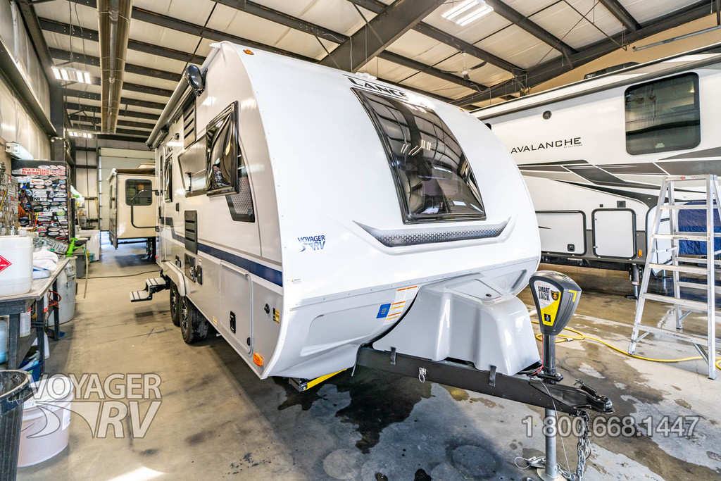 For Sale: New 2022 Lance 1685 Travel Trailers | Voyager RV Centre