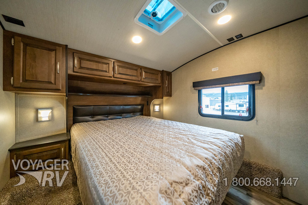 For Sale: Used 2019 Grand Design Reflection 28BH 5th Wheels | Voyager ...