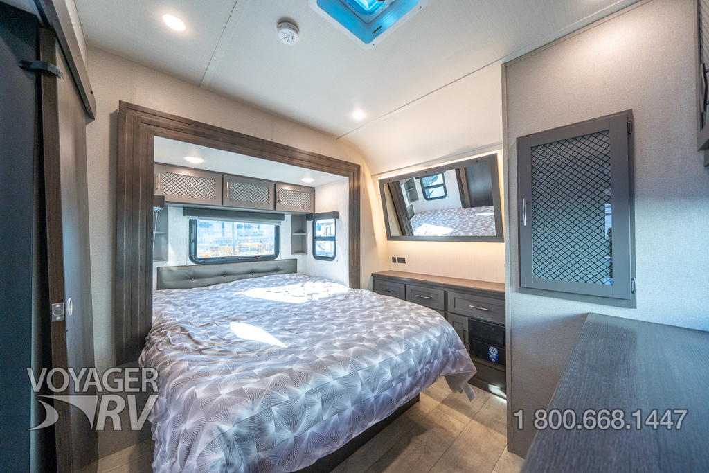 For Sale: New 2022 Grand Design Momentum G-Class 25G Toy Haulers Travel ...