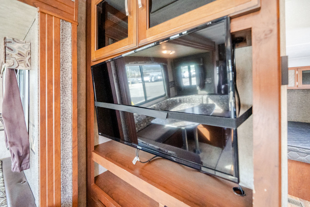 For Sale: Used 2015 Keystone Passport 2450RL Travel Trailers | Voyager ...