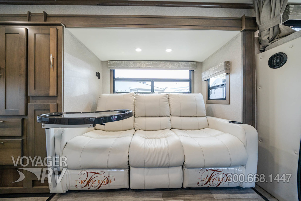 For Sale: Used 2022 Dynamax Isata 3 24FW Class B+ & Vans & Class C | Voyager RV Centre