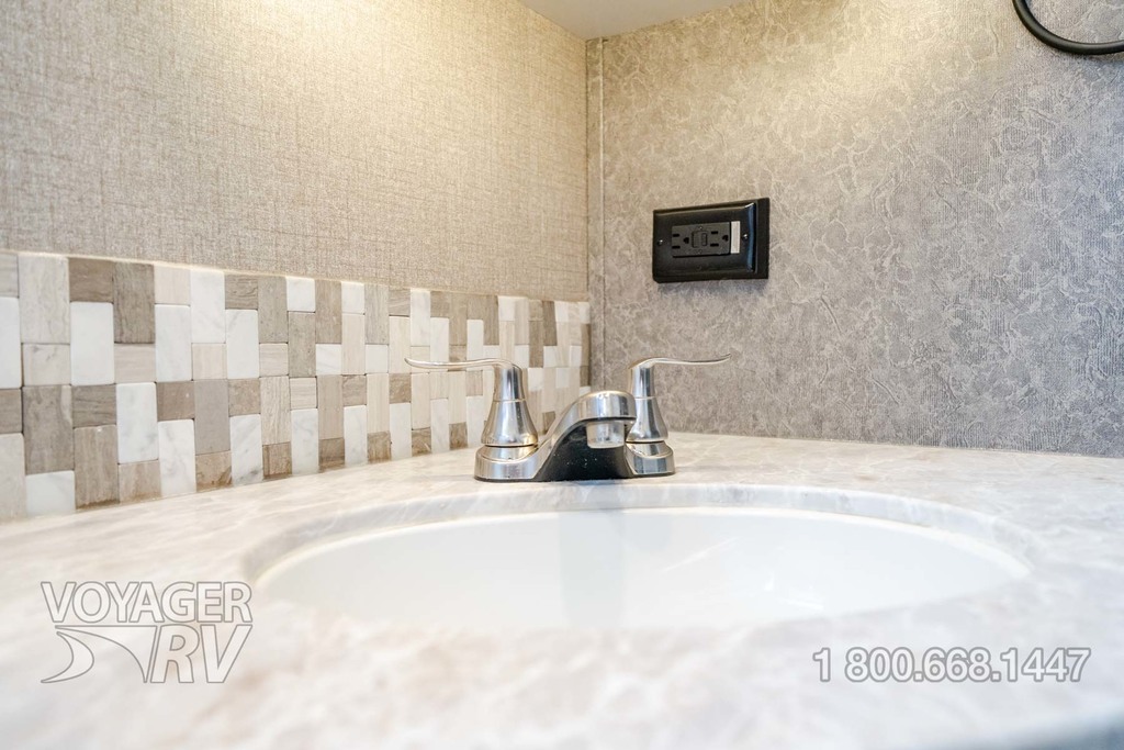 For Sale: Used 2020 Jayco Eagle HT 284BHOK Travel Trailers | Voyager RV ...